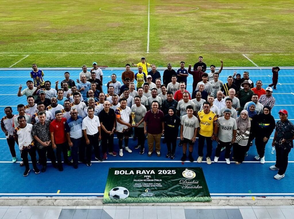 PPKL dan Pasukan Pilihan Veteran Perlis Dinobatkan sebagai Johan Bersama