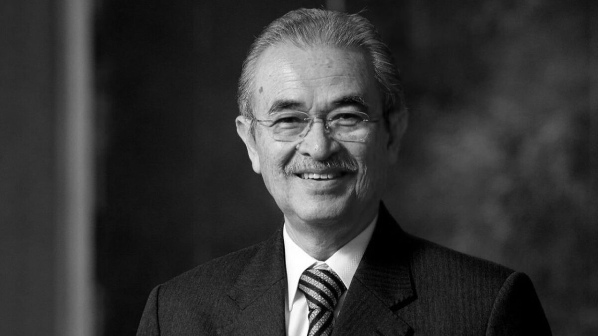 Tun Abdullah Ahmad Badawi Meninggal Dunia